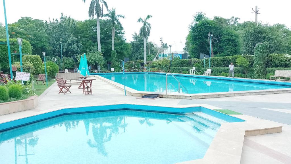 Goa Country Club By Pearl | Gurgaon 𝗕𝗢𝗢𝗞 Gurgaon Resort