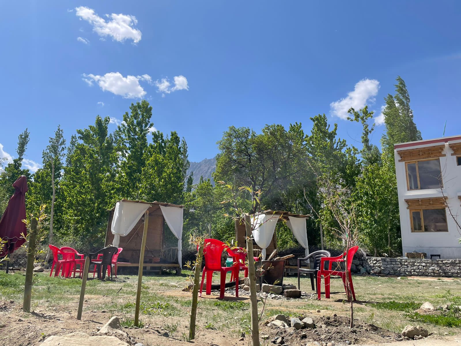 saser la 𝗕𝗢𝗢𝗞 Nubra Valley Hotel 𝘄𝗶𝘁𝗵 ₹𝟬 𝗣𝗔𝗬𝗠𝗘𝗡𝗧