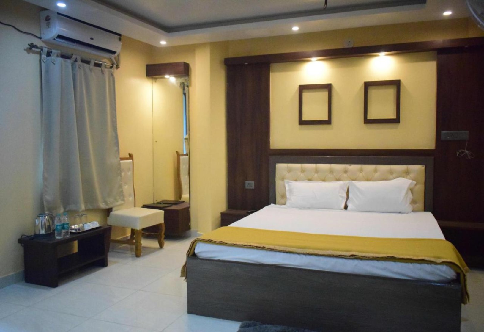 TRIS PLANET 𝗕𝗢𝗢𝗞 Kolkata Hotel 𝘄𝗶𝘁𝗵 ₹𝟬 𝗣𝗔𝗬𝗠𝗘𝗡𝗧