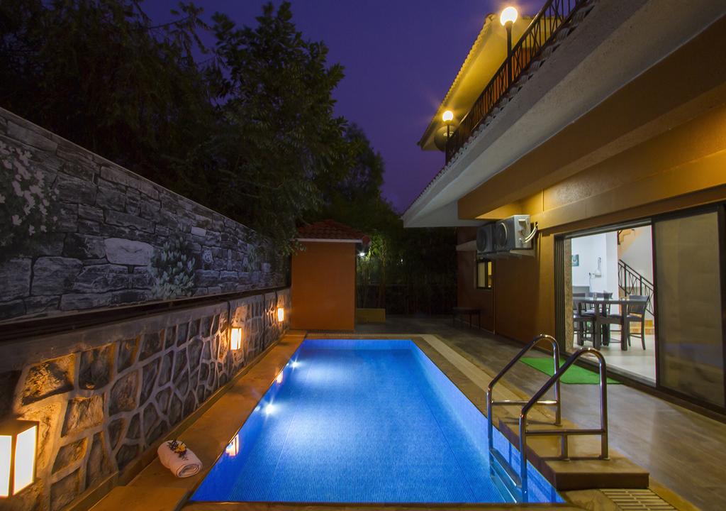 StayVista | 3 BHK Villa Autumn Best Rates on Wada Hotel Deals, Reviews ...