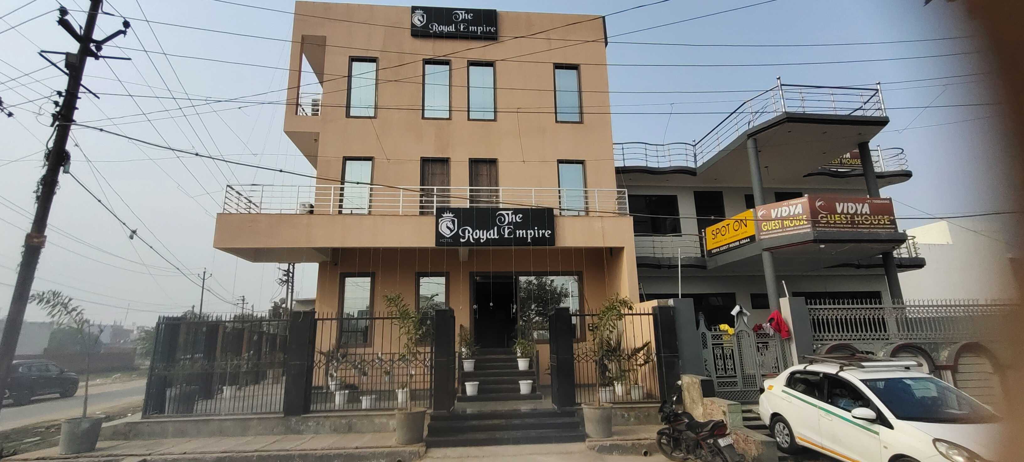 Townhouse Basai formerly Royal Empire Hotel Agra - Reviews, Photos & Offer