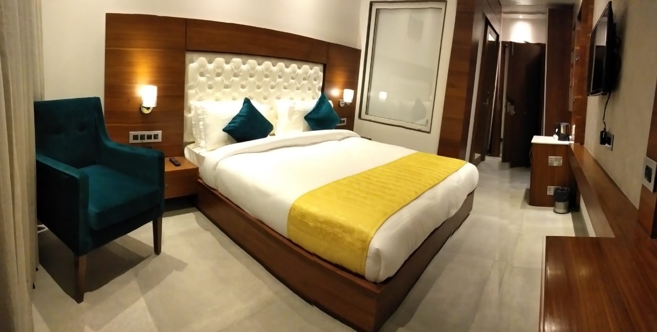 HOTEL HIGHWAY INN Mohali Hotel Price, Address & Reviews