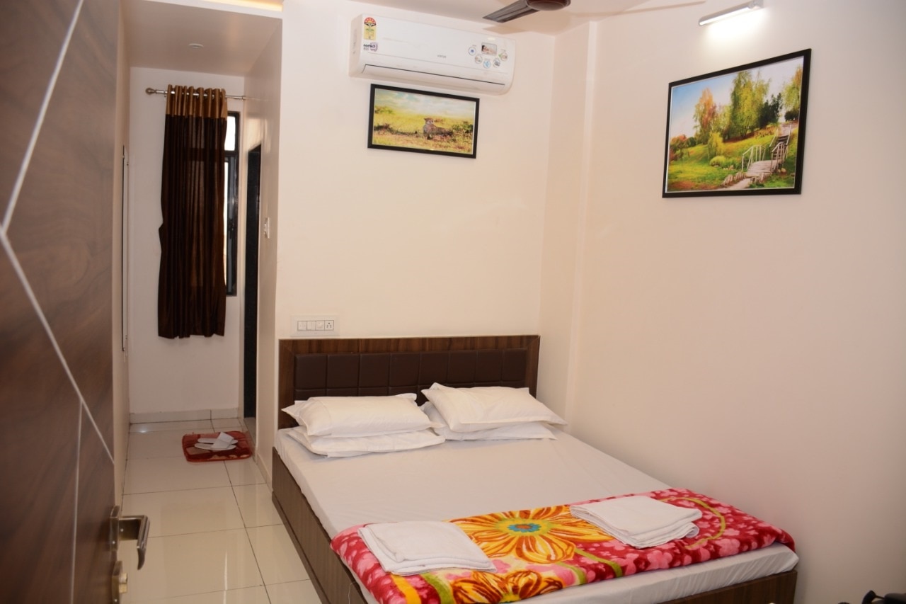Hotel city palace Amreli - Reviews, Photos & Offer
