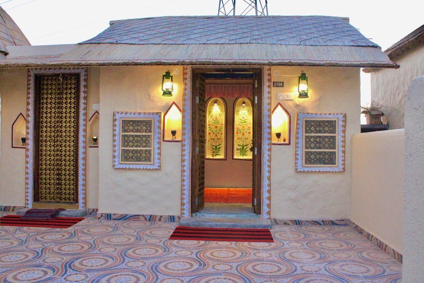 RATAN MAHAL 𝗕𝗢𝗢𝗞 Ratangarh Resort 𝘄𝗶𝘁𝗵 𝗙𝗥𝗘𝗘 𝗖𝗮𝗻𝗰𝗲𝗹𝗹𝗮𝘁𝗶𝗼𝗻