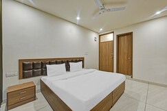 Lohagarh Fort Resort Best Rates on Jaipur Hotel Deals, Reviews & Photos