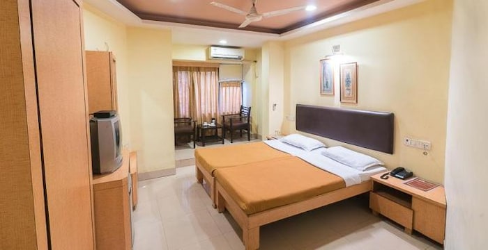 Hotel Bandra Residency, Mumbai - Get Upto 70% OFF on Hotels