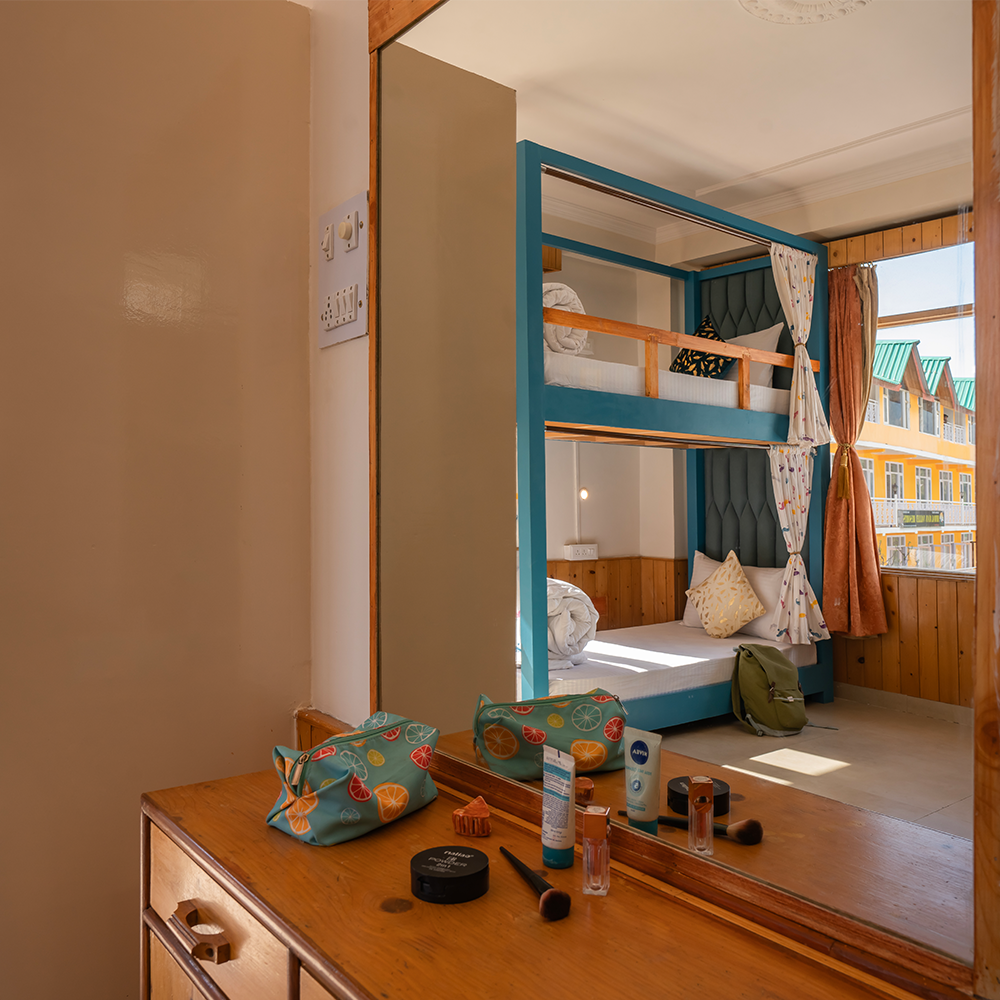 Moustache Manali. 𝗕𝗢𝗢𝗞 Manali Hostel 𝘄𝗶𝘁𝗵 𝗙𝗥𝗘𝗘 𝗖𝗮𝗻𝗰𝗲𝗹𝗹𝗮𝘁𝗶𝗼𝗻