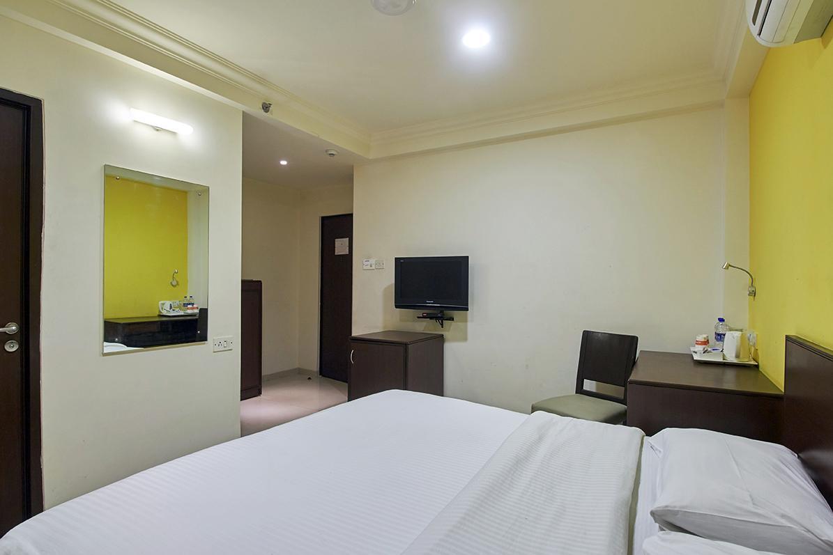 Ginger Thane 𝗕𝗢𝗢𝗞 Thane Hotel 𝘄𝗶𝘁𝗵 𝗙𝗥𝗘𝗘 𝗖𝗮𝗻𝗰𝗲𝗹𝗹𝗮𝘁𝗶𝗼𝗻