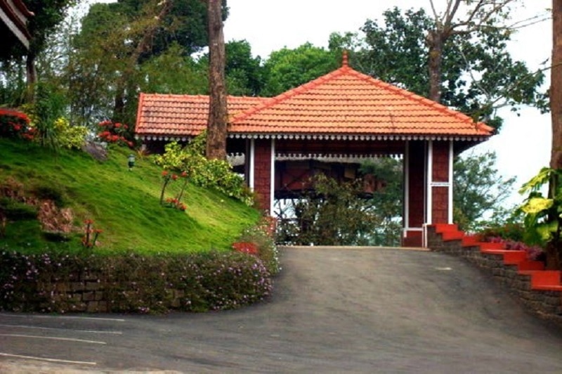 The Porcupine Castle 𝗕𝗢𝗢𝗞 Coorg Resort 𝘄𝗶𝘁𝗵 ₹𝟬 𝗣𝗔𝗬𝗠𝗘𝗡𝗧