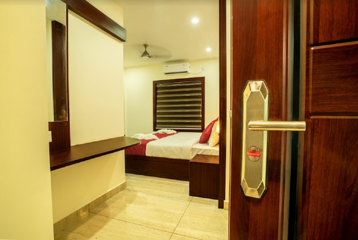 Daan Regency 𝗕𝗢𝗢𝗞 Thrissur Hotel 𝘄𝗶𝘁𝗵 𝗙𝗥𝗘𝗘 𝗖𝗮𝗻𝗰𝗲𝗹𝗹𝗮𝘁𝗶𝗼𝗻