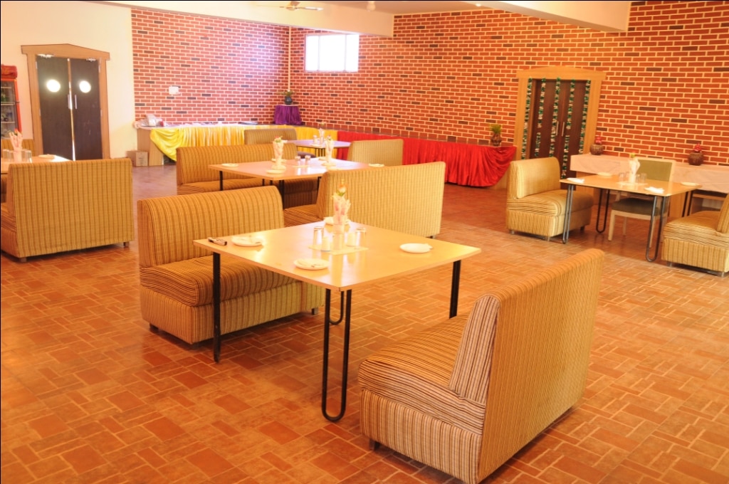 Country Club Coimbatore | Coimbatore Resort BOOK @ ₹1