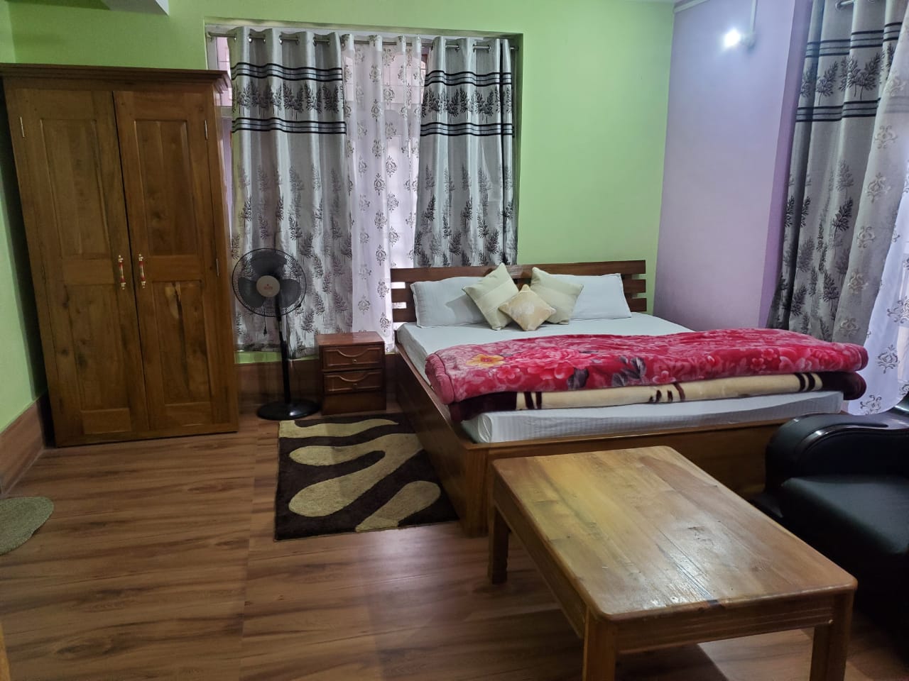 The Lanjom Homestay 𝗕𝗢𝗢𝗞 Bomdila Homestay 𝘄𝗶𝘁𝗵 ₹𝟬 𝗣𝗔𝗬𝗠𝗘𝗡𝗧