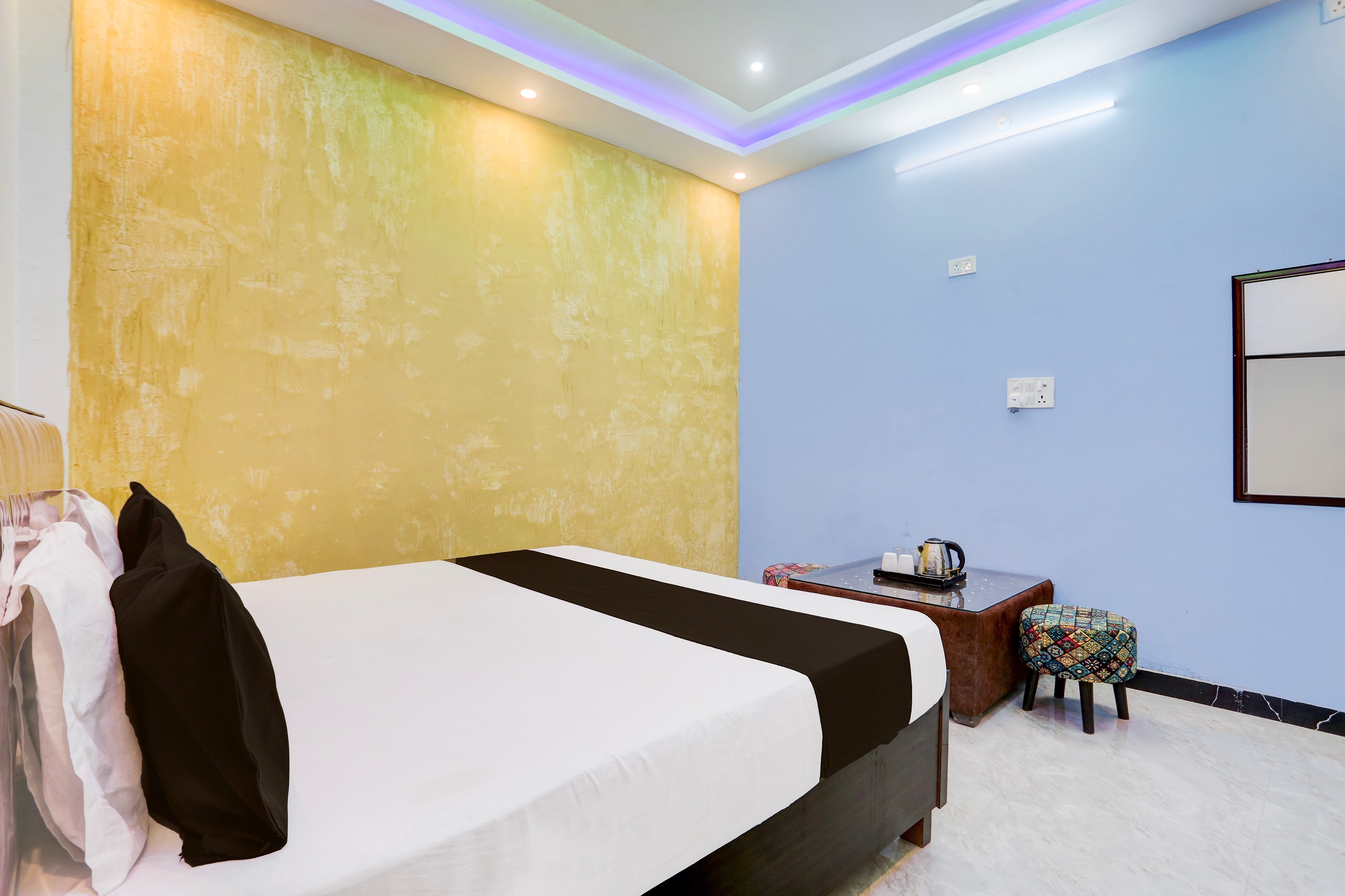 Photos of Hotel O RATNA HOTEL AND RESTAURANT - Prayagraj Hotel on Goibibo