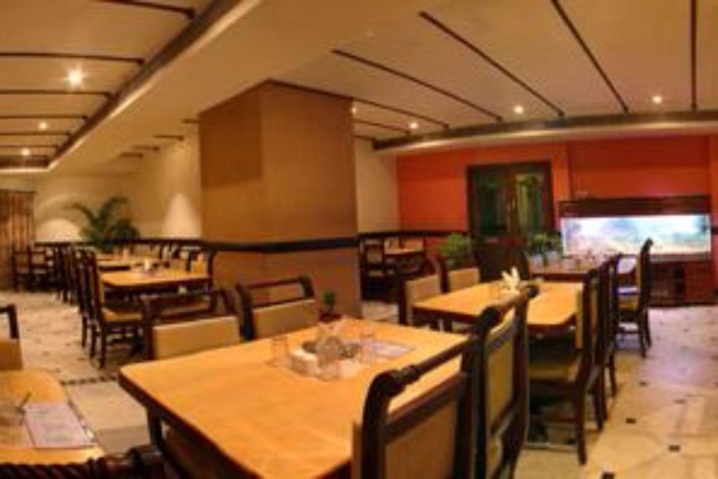 Hotel Jayaram Best Rates on Pondicherry Hotel Deals, Reviews & Photos