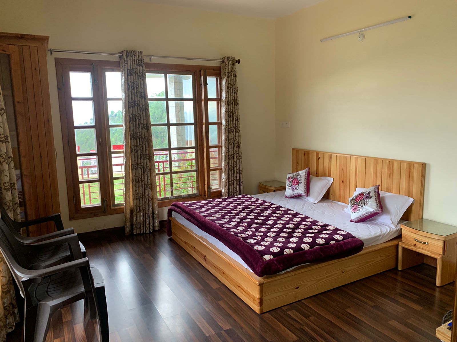 The Orchard House, Jalna, Almora 𝗕𝗢𝗢𝗞 Almora Homestay 𝘄𝗶𝘁𝗵 ₹𝟬 𝗣𝗔𝗬𝗠𝗘𝗡𝗧