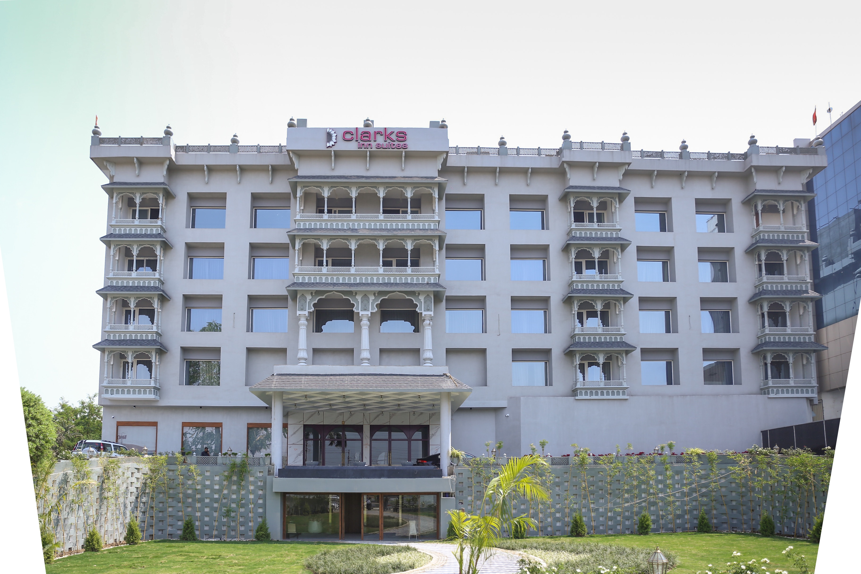 Clarks Inn Suites Raipur Raipur, Chhattisgarh INR 378 OFF ( ̶6̶3̶0̶0̶ ...