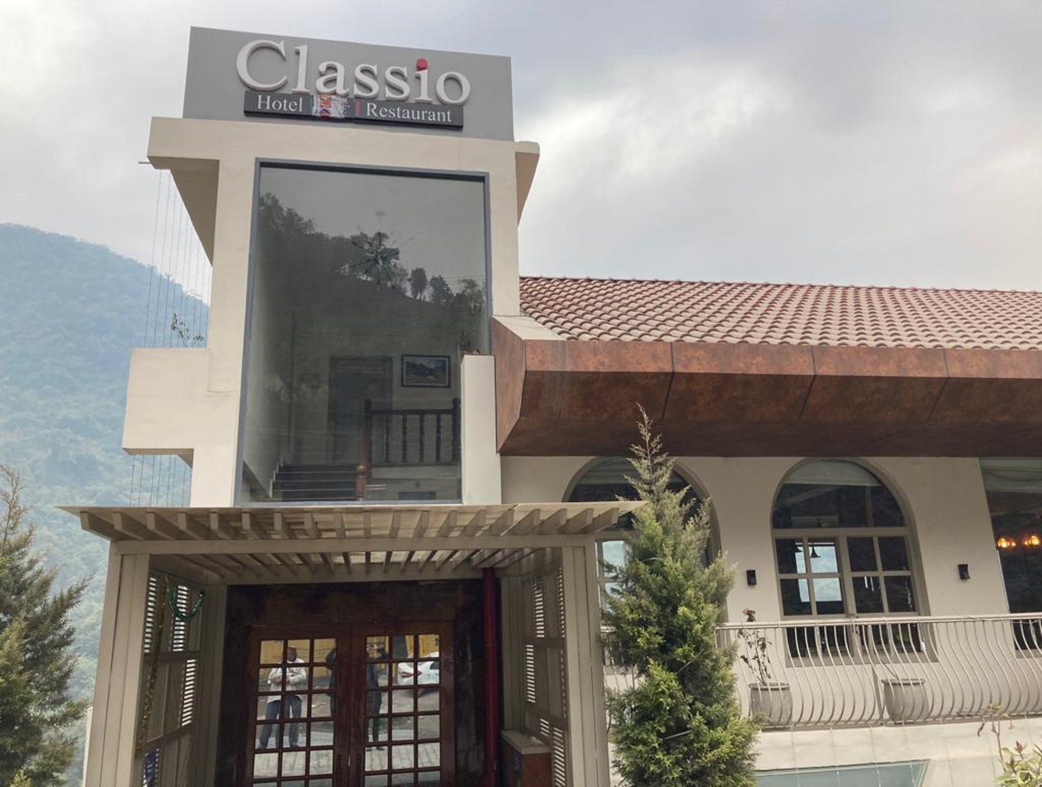 Classio 𝗕𝗢𝗢𝗞 Mandi Hotel 𝘄𝗶𝘁𝗵 ₹𝟬 𝗣𝗔𝗬𝗠𝗘𝗡𝗧