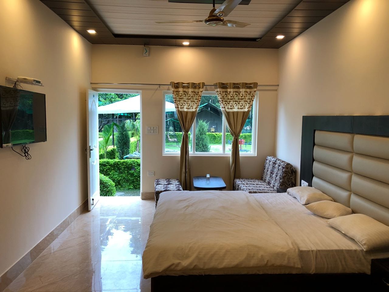 The Palms Resort 𝗕𝗢𝗢𝗞 Rishikesh Resort 𝘄𝗶𝘁𝗵 𝗙𝗥𝗘𝗘 𝗖𝗮𝗻𝗰𝗲𝗹𝗹𝗮𝘁𝗶𝗼𝗻