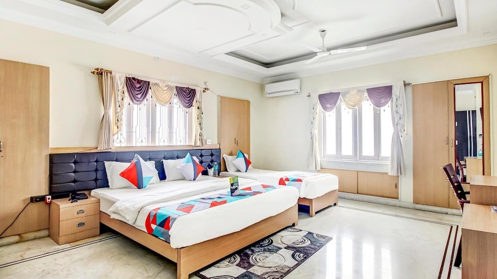 SAMANTA ENTERPRISE Hotel Kolkata - Reviews, Photos & Offer