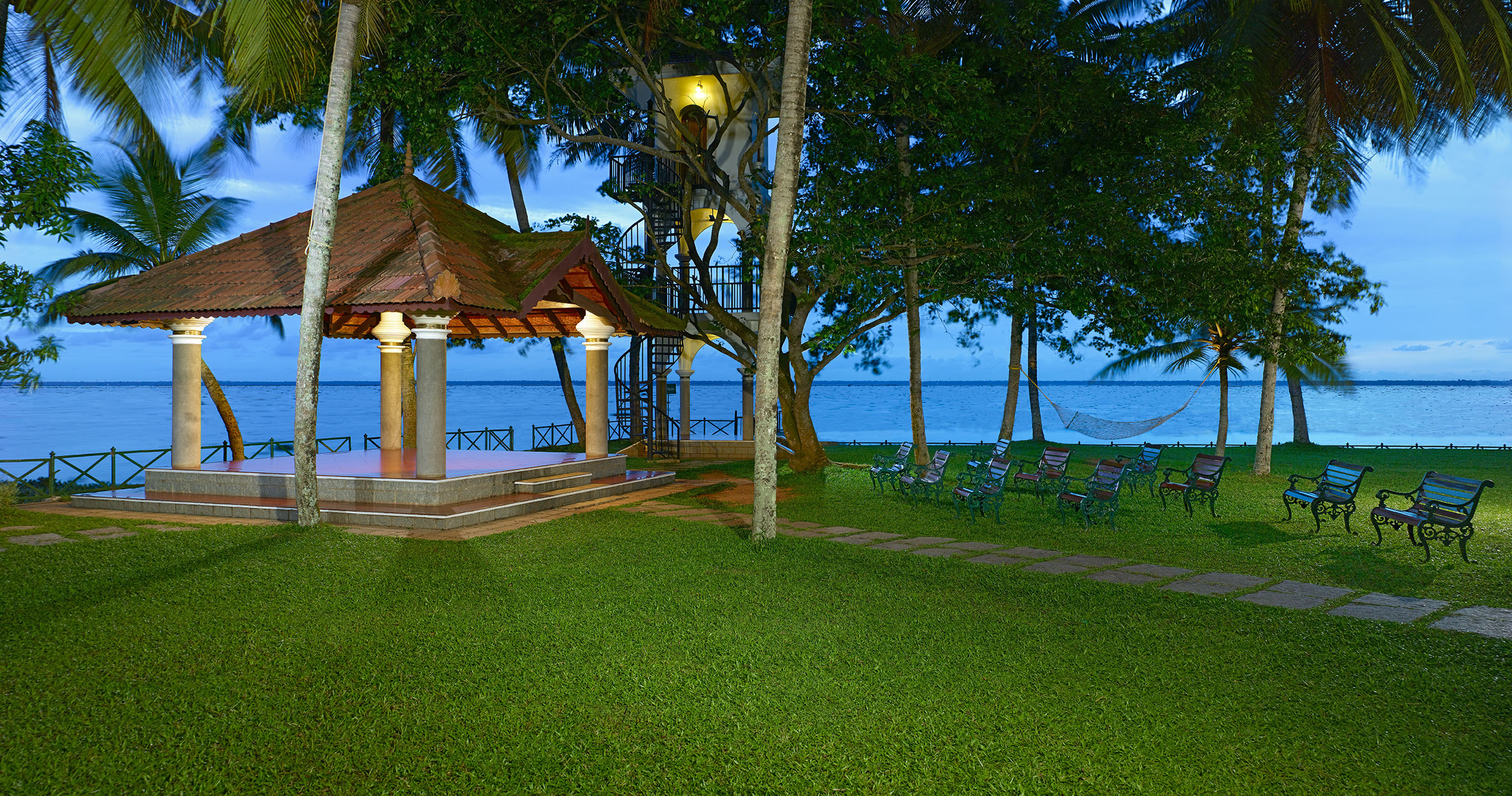 Backwater Ripples Kumarakom Resort Price, Address & Reviews