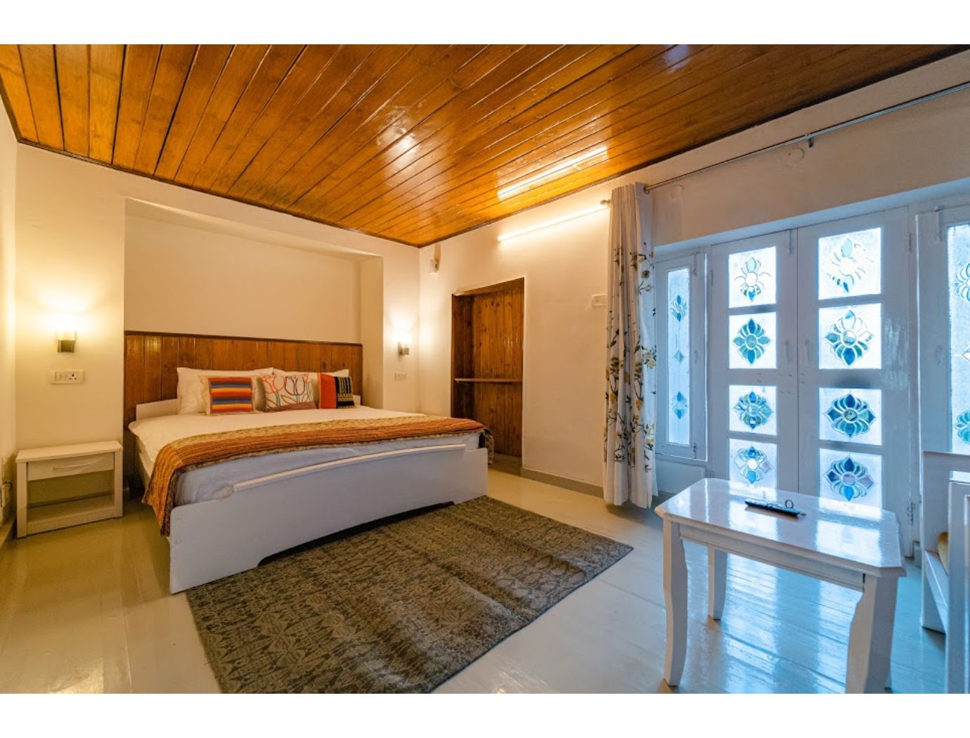 Mango Tree Courtyard Mussoorie 𝗕𝗢𝗢𝗞 Mussoorie Hotel 𝘄𝗶𝘁𝗵 𝗙𝗥𝗘𝗘 𝗖𝗮𝗻𝗰𝗲𝗹𝗹𝗮𝘁𝗶𝗼𝗻