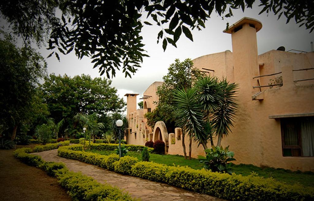 The Country Club Wild Life Resort Bandipur National Park Resort Price ...