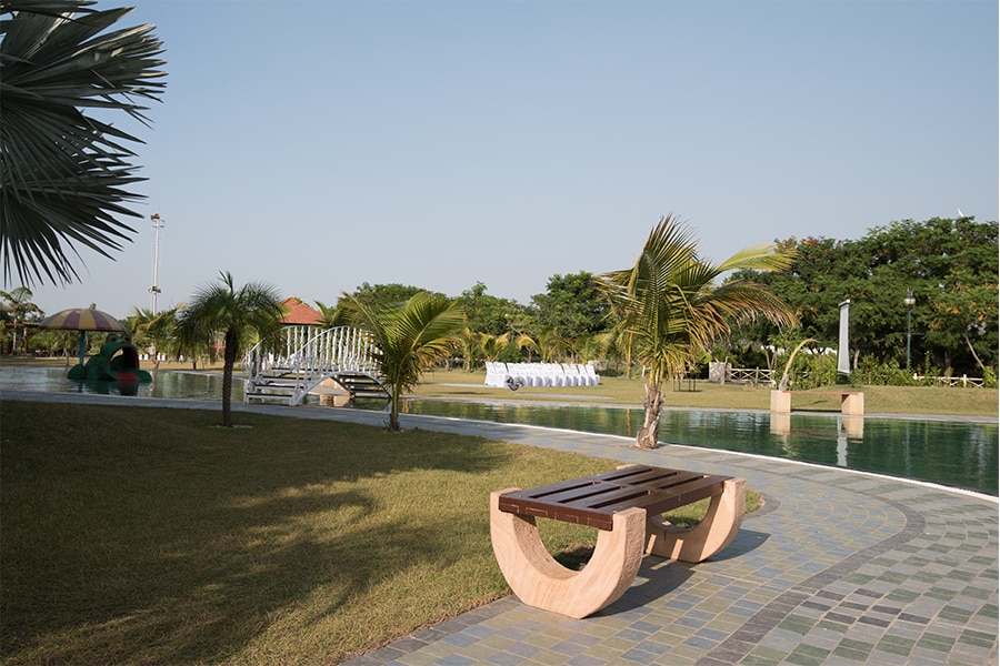 100 ACRES CLUB Sanand Resort Price, Address & Reviews