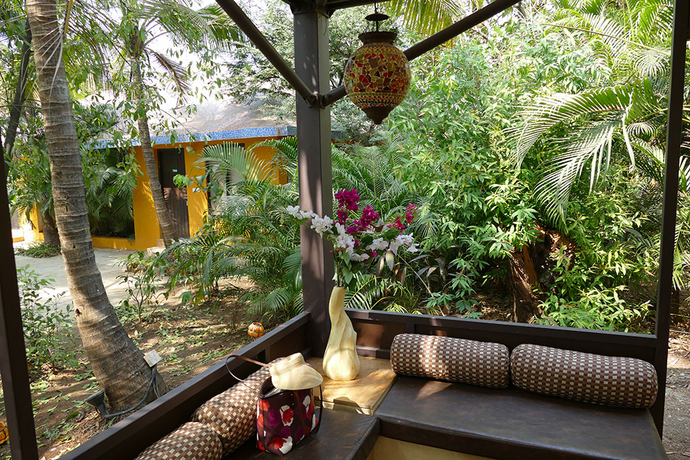 Mango Farm House Awas 𝗕𝗢𝗢𝗞 Alibaug Farm House 𝘄𝗶𝘁𝗵 𝗙𝗥𝗘𝗘 𝗖𝗮𝗻𝗰𝗲𝗹𝗹𝗮𝘁𝗶𝗼𝗻