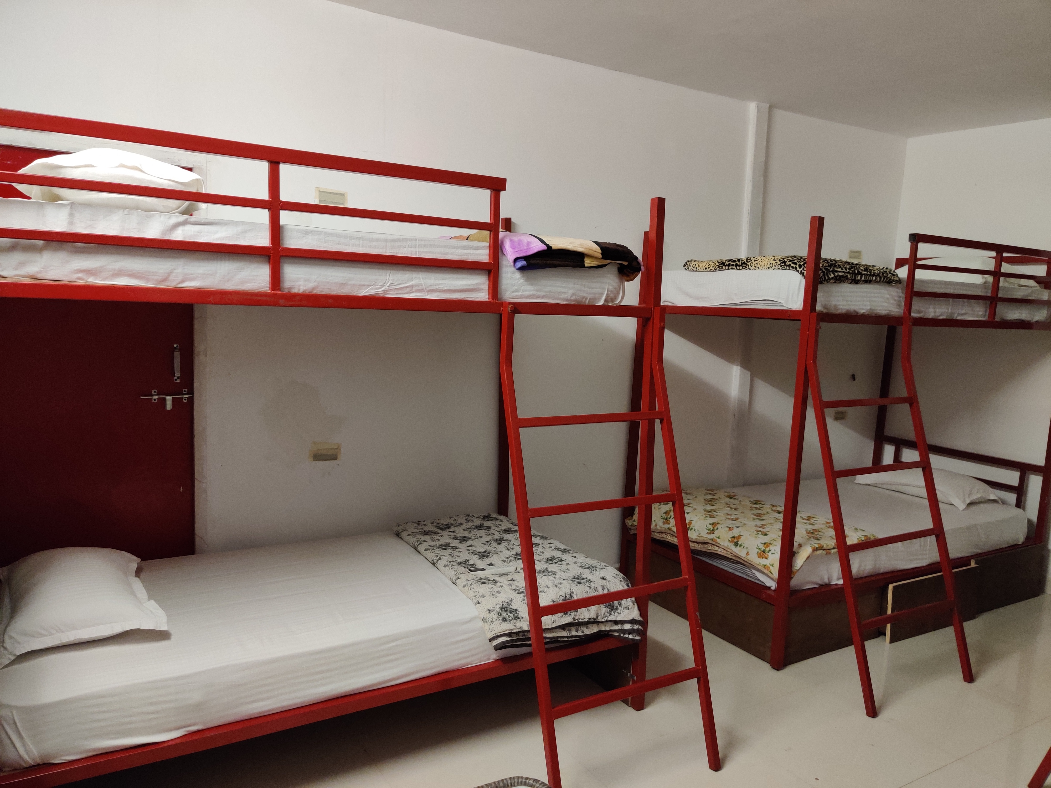 Xoxo Hostel Goa Hostel Price, Address & Reviews
