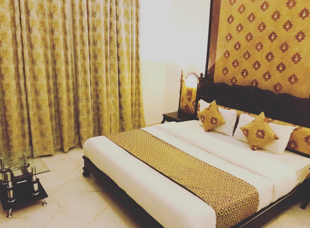 HOTEL NAVRANG Best Rates on Kota Hotel Deals, Reviews & Photos