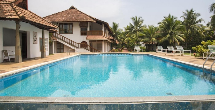 Backwater Ripples, Kumarakom - Get Upto 70% OFF on Hotels