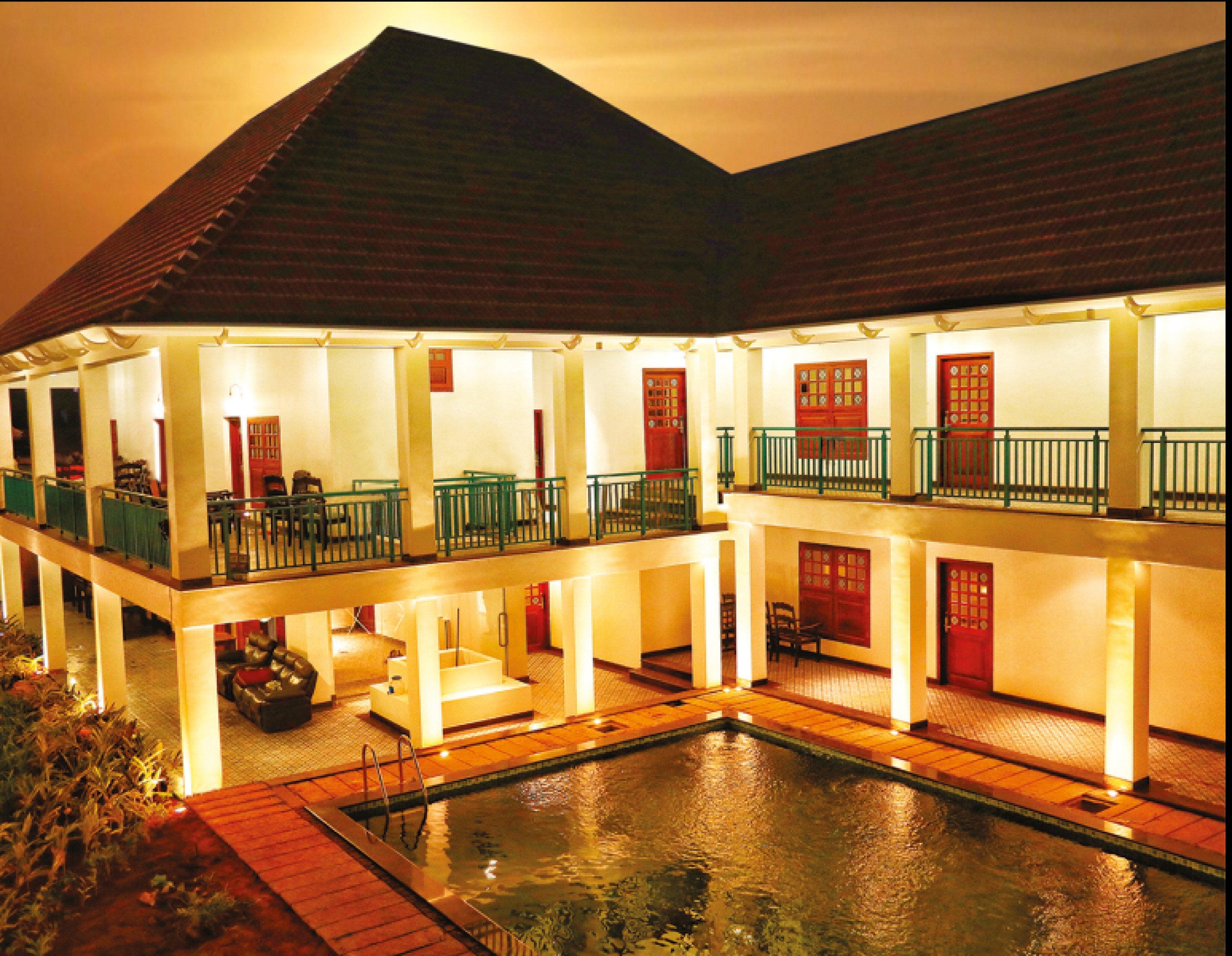 Radisson Blu Kochi Best Rates on Cochin Hotel Deals, Reviews & Photos