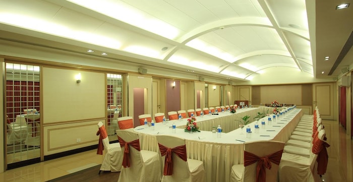 Hotel Fidalgo, Goa - Get Upto 70% OFF on Hotels