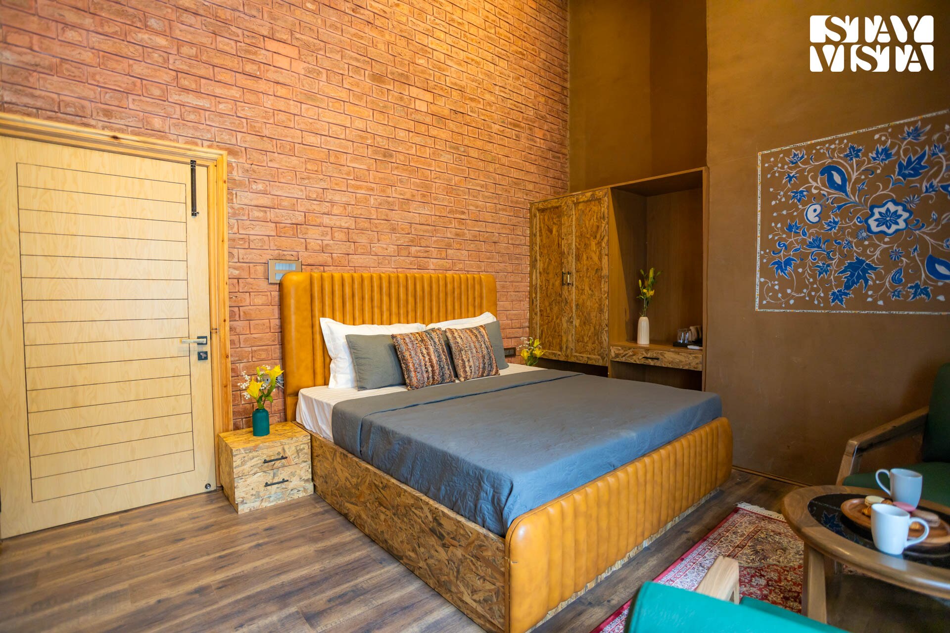 StayVista at Frozen Fall @ Dewdrop Cottages Hotel Gulmarg - Reviews ...