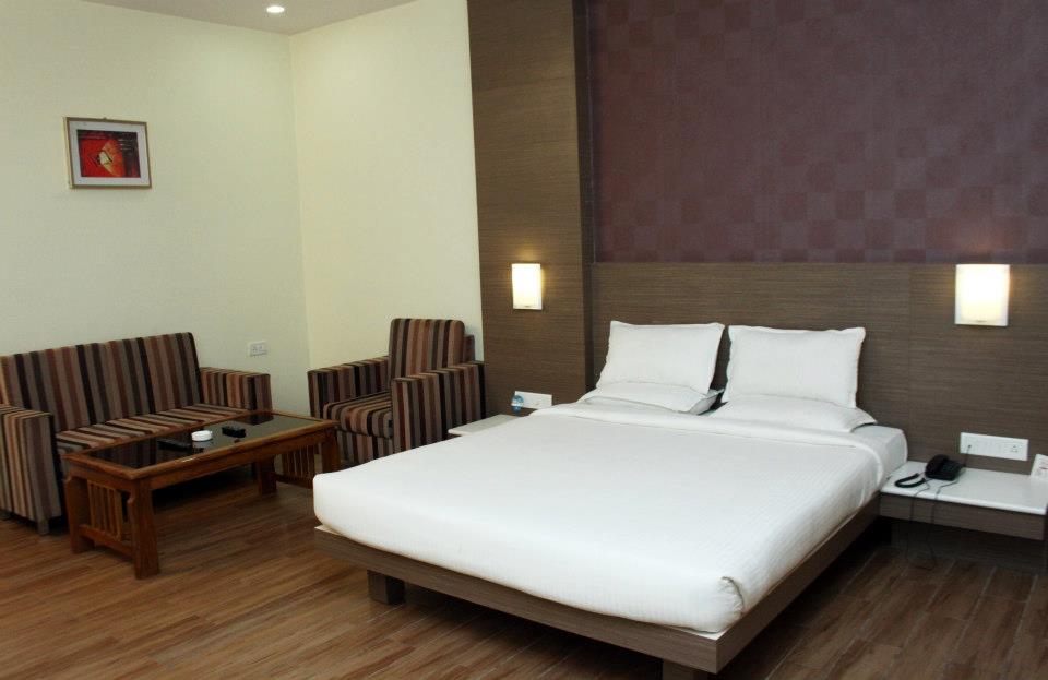 Hotel Landmark Rewa Hotel Price, Address & Reviews