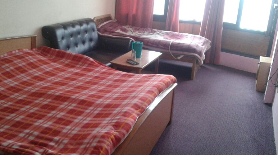 Centaur Lake View Srinagar Deal, Reviews & Photos