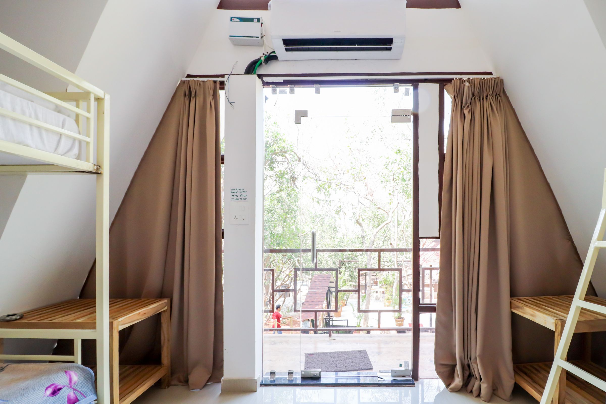Xoxo Hostel Goa Hostel Price, Address & Reviews