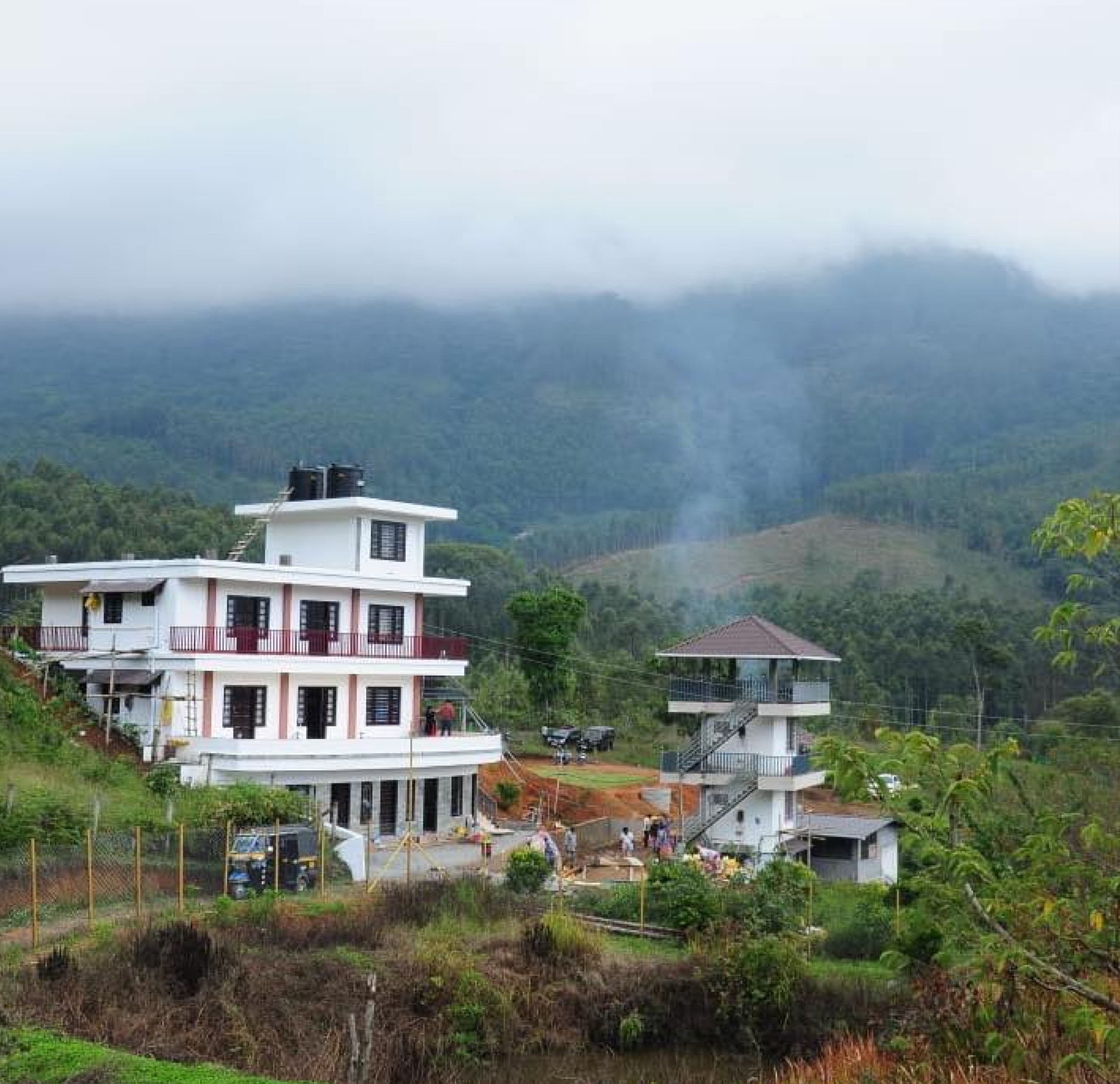 Cleveland Resorts | Marayoor Resort BOOK @ ₹1