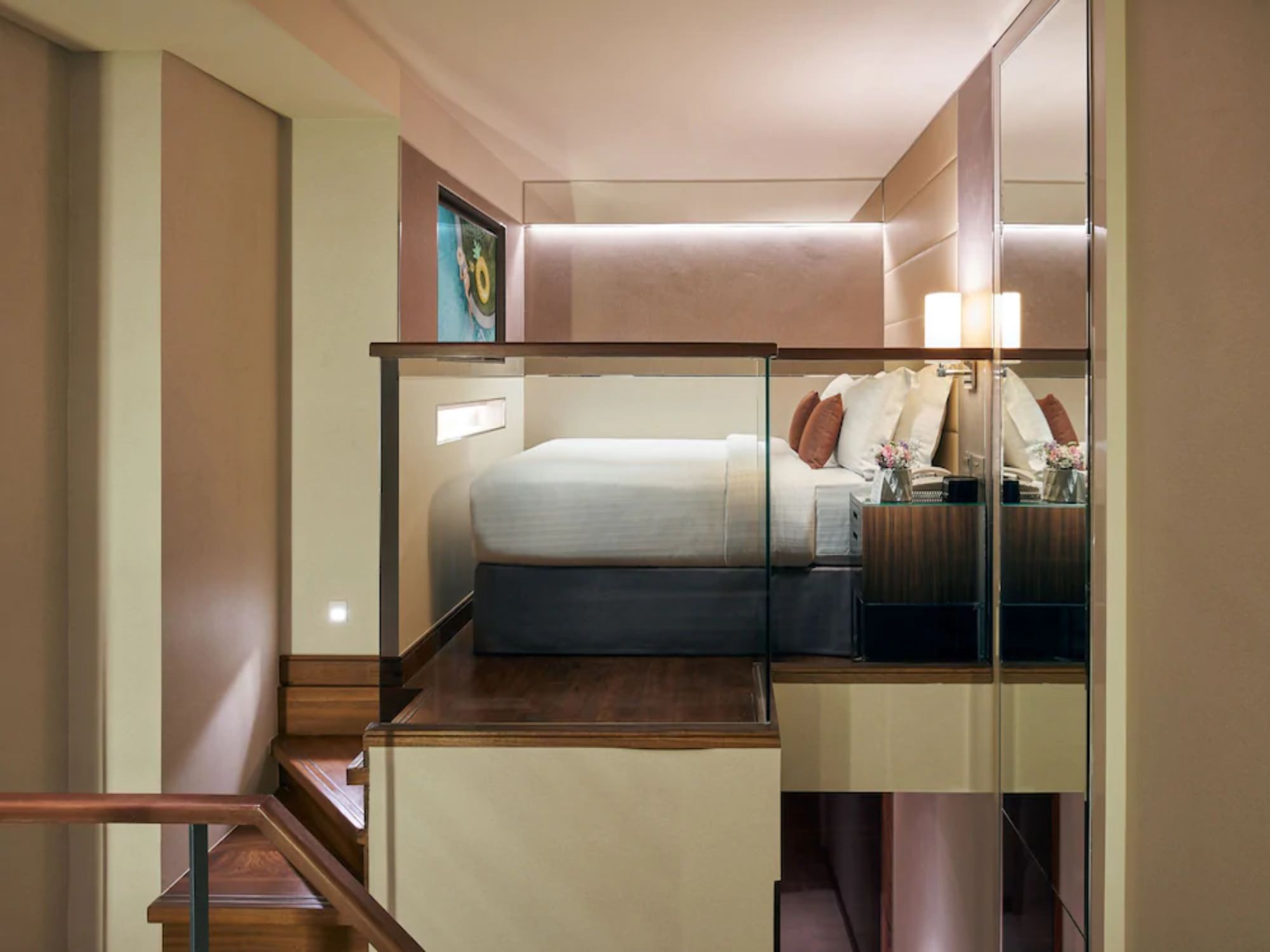 Holiday Inn Singapore Little India | Singapore Hotel BOOK @ ₹1