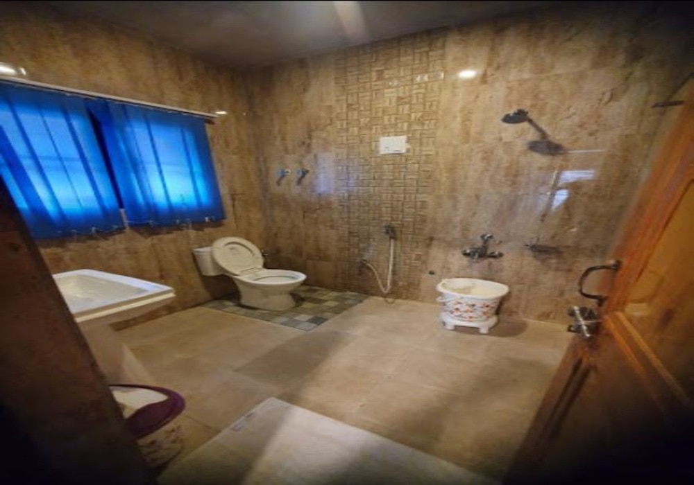 Moon View Resorts 𝗕𝗢𝗢𝗞 Pahalgam Hotel 𝘄𝗶𝘁𝗵 𝗙𝗥𝗘𝗘 𝗖𝗮𝗻𝗰𝗲𝗹𝗹𝗮𝘁𝗶𝗼𝗻