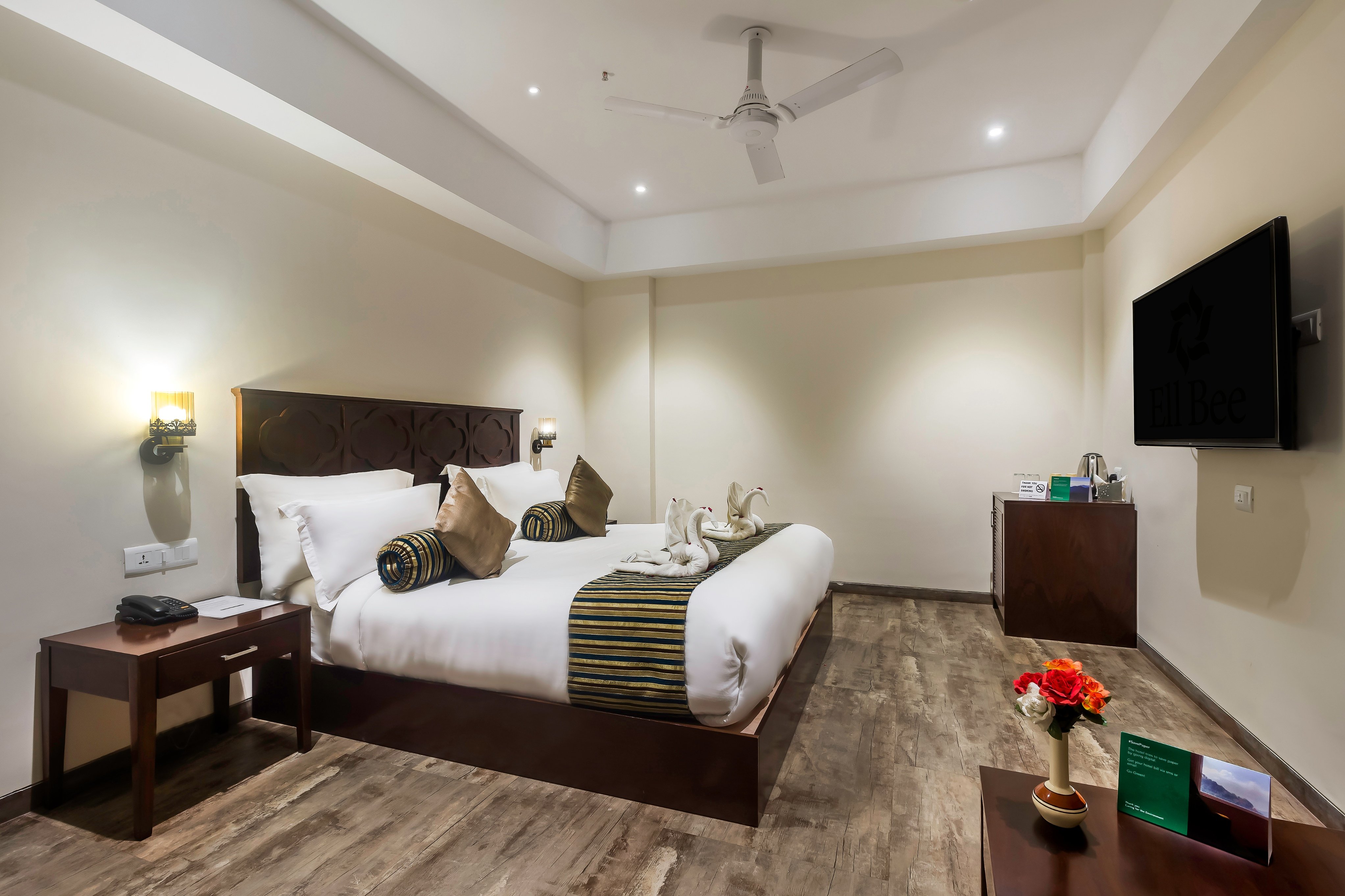 EllBee Mussoorie Hills Mussoorie INR 300 OFF ( ̶2̶7̶9̶9̶ ) Hotel Price ...
